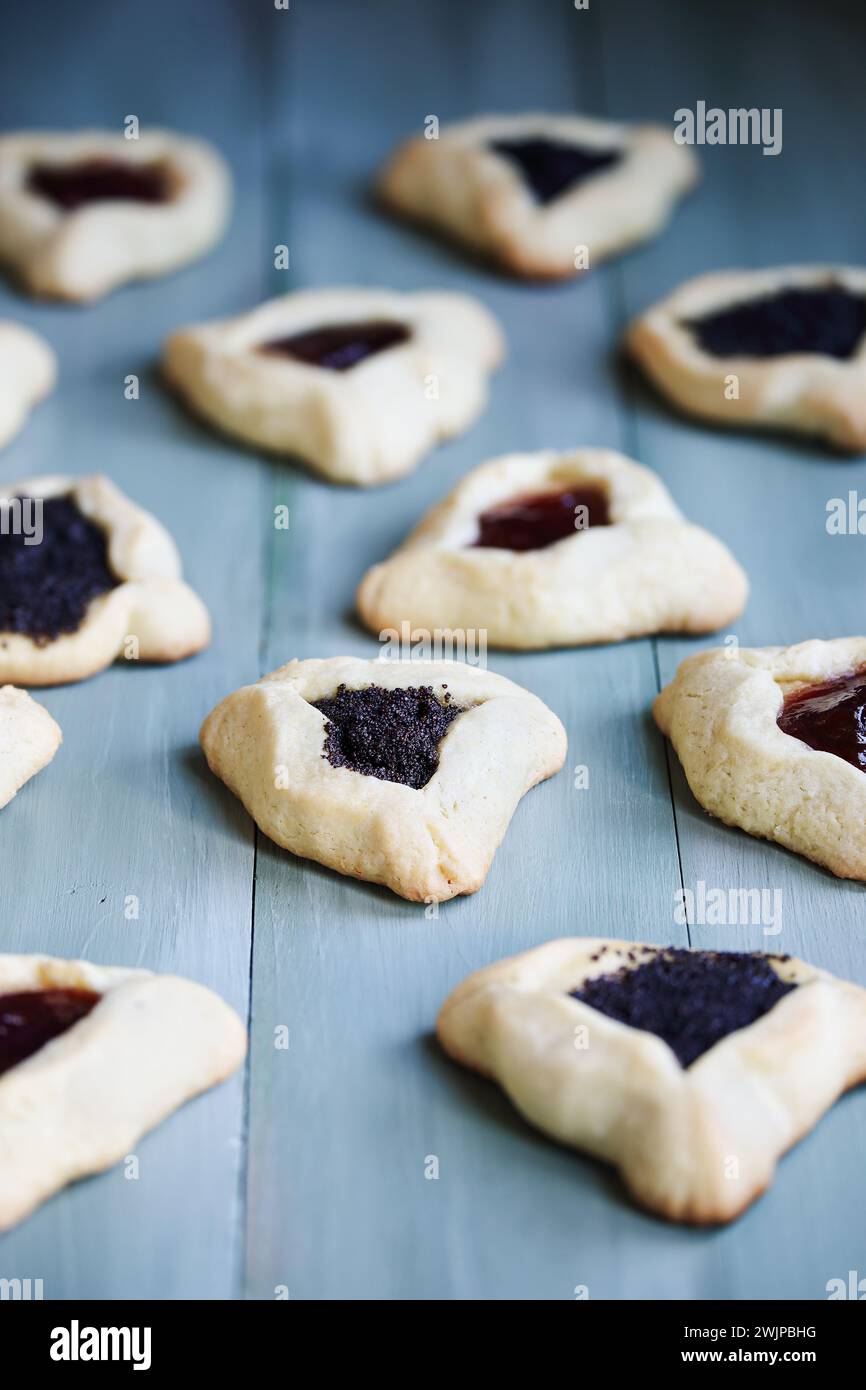 Mohn paste hi-res stock photography and images - Alamy