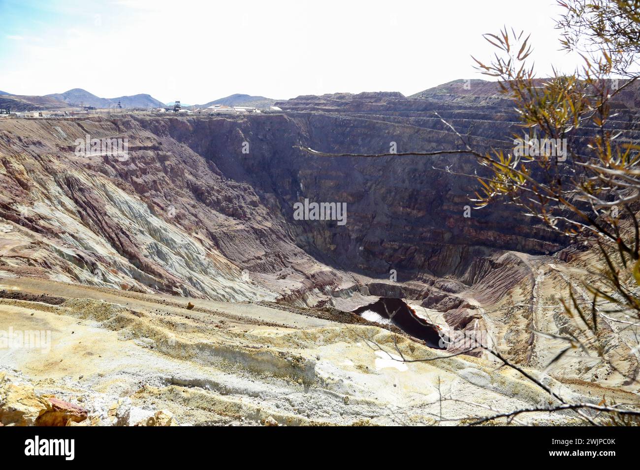 Lavender Pit open pit copper mine in Bisbee, Arizona Stock Photo - Alamy