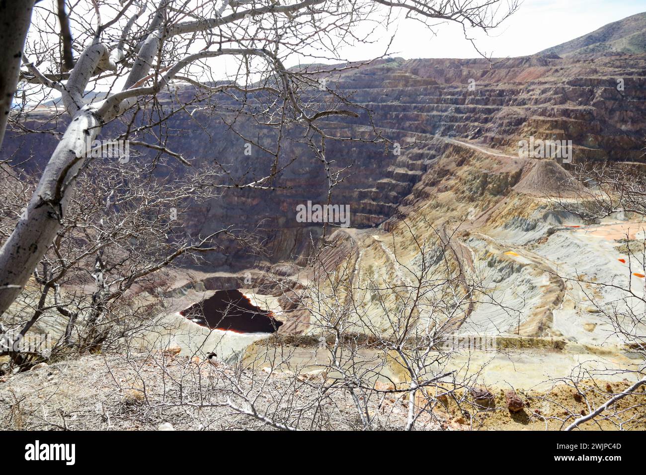 Lavender Pit open pit copper mine in Bisbee, Arizona Stock Photo - Alamy