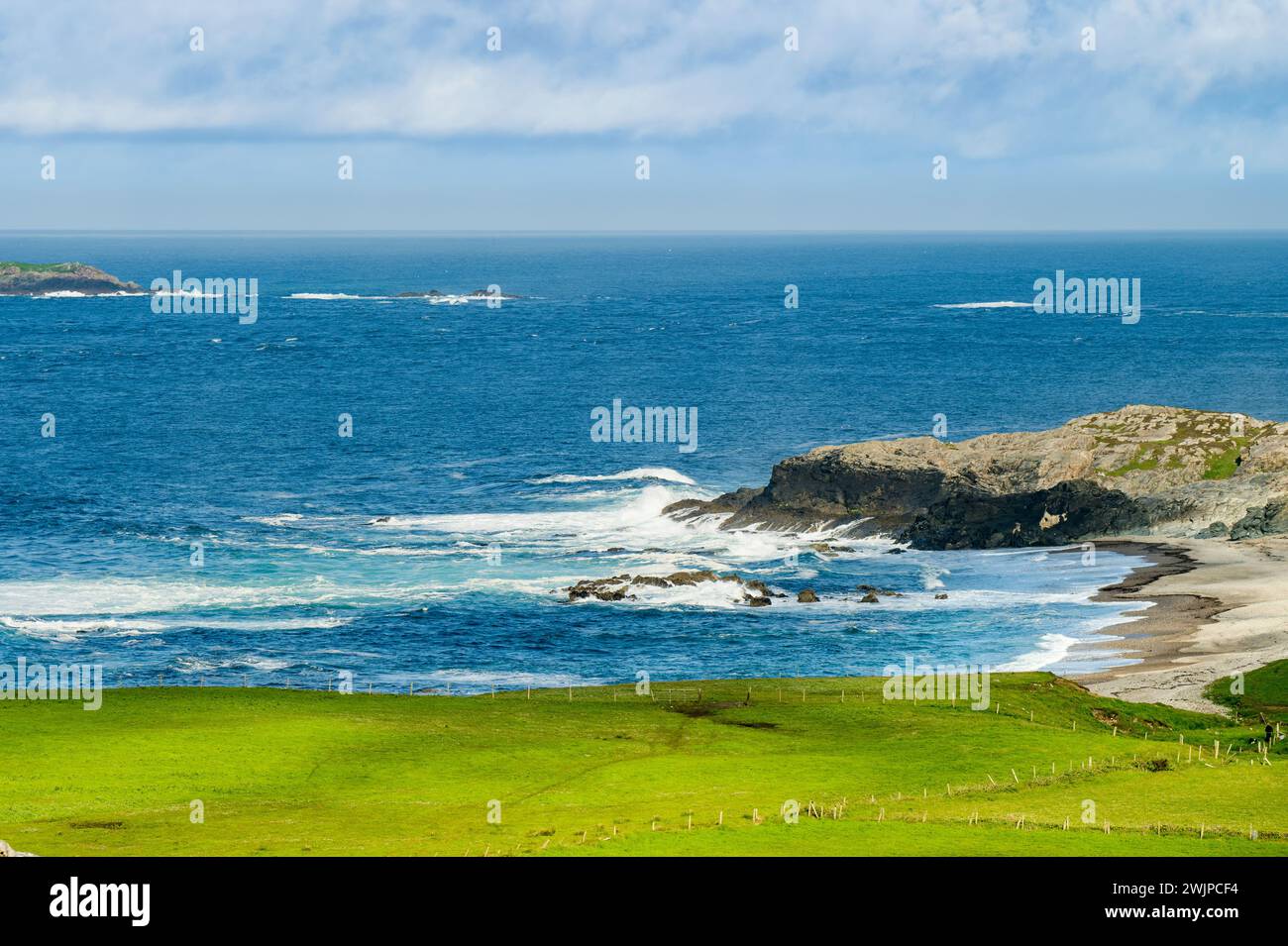 Portmor or Kitters Beach, Malin Head, Ireland's northernmost point ...