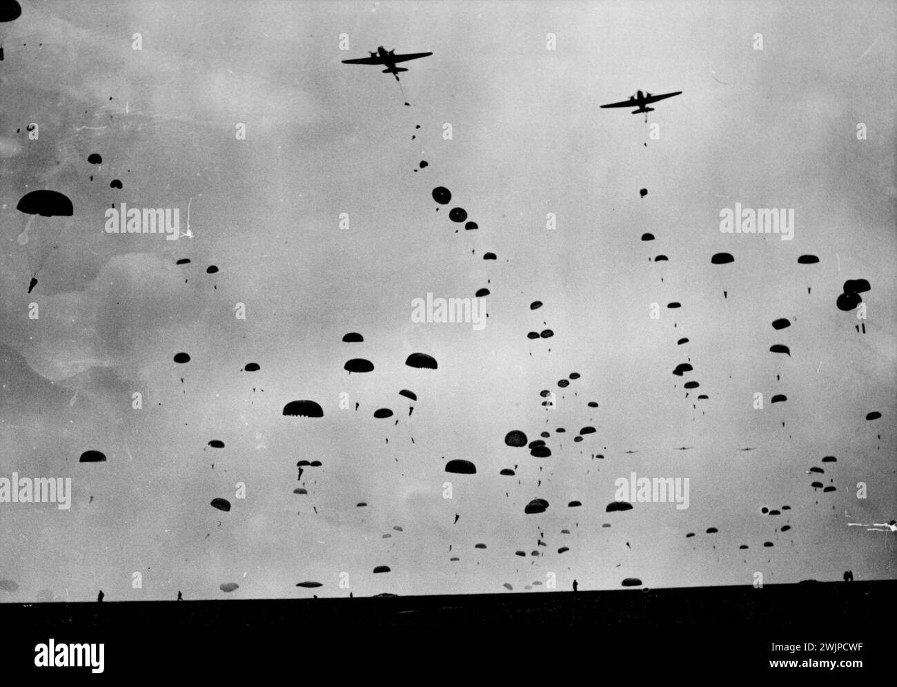 6th airborne division hi-res stock photography and images - Alamy