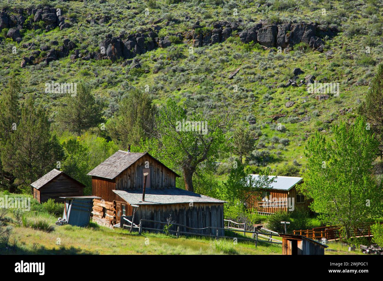 Fredrick Riddle House with bunkhouse, Riddle Brothers Ranch National ...