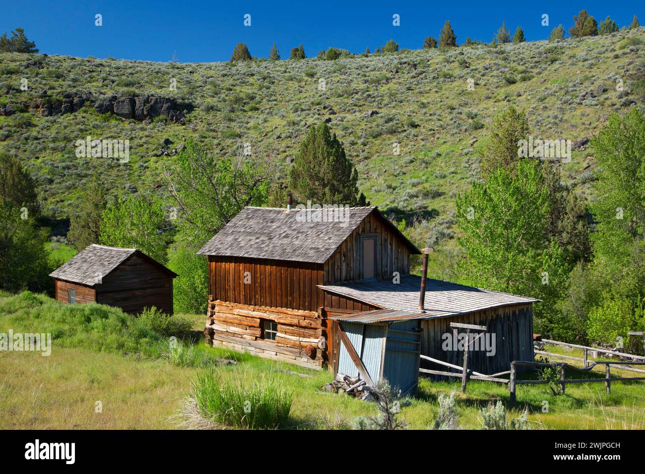 Fredrick Riddle House with bunkhouse, Riddle Brothers Ranch National ...