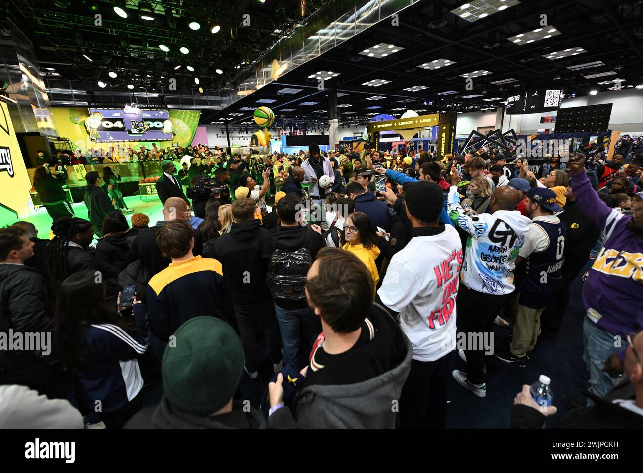 (IMAGE DISTRIBUTED FOR PEPSICO BEVERAGES NORTH AMERICA) Indiana Pacers ...