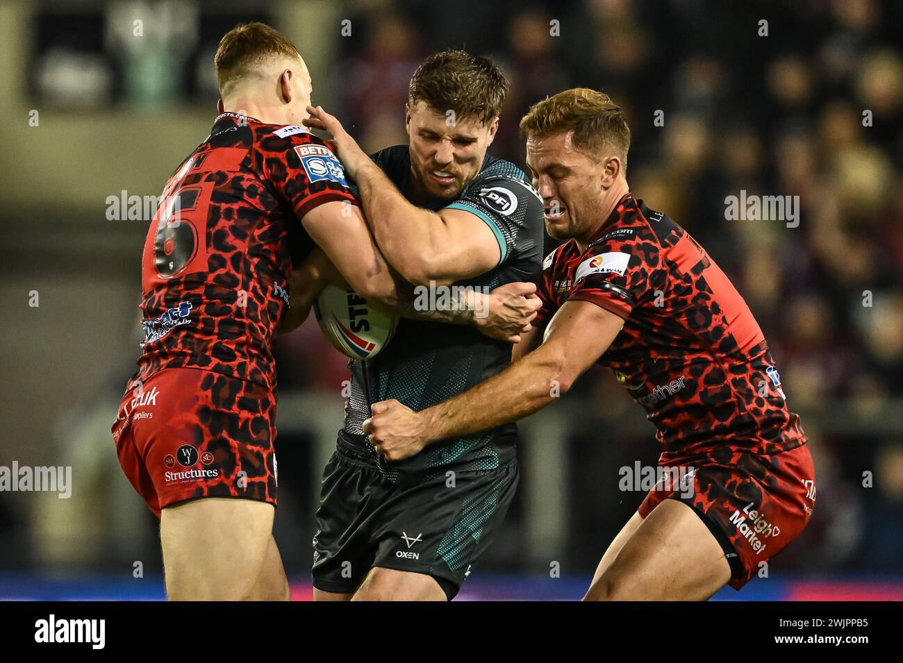 Matt davis leigh hi-res stock photography and images - Alamy