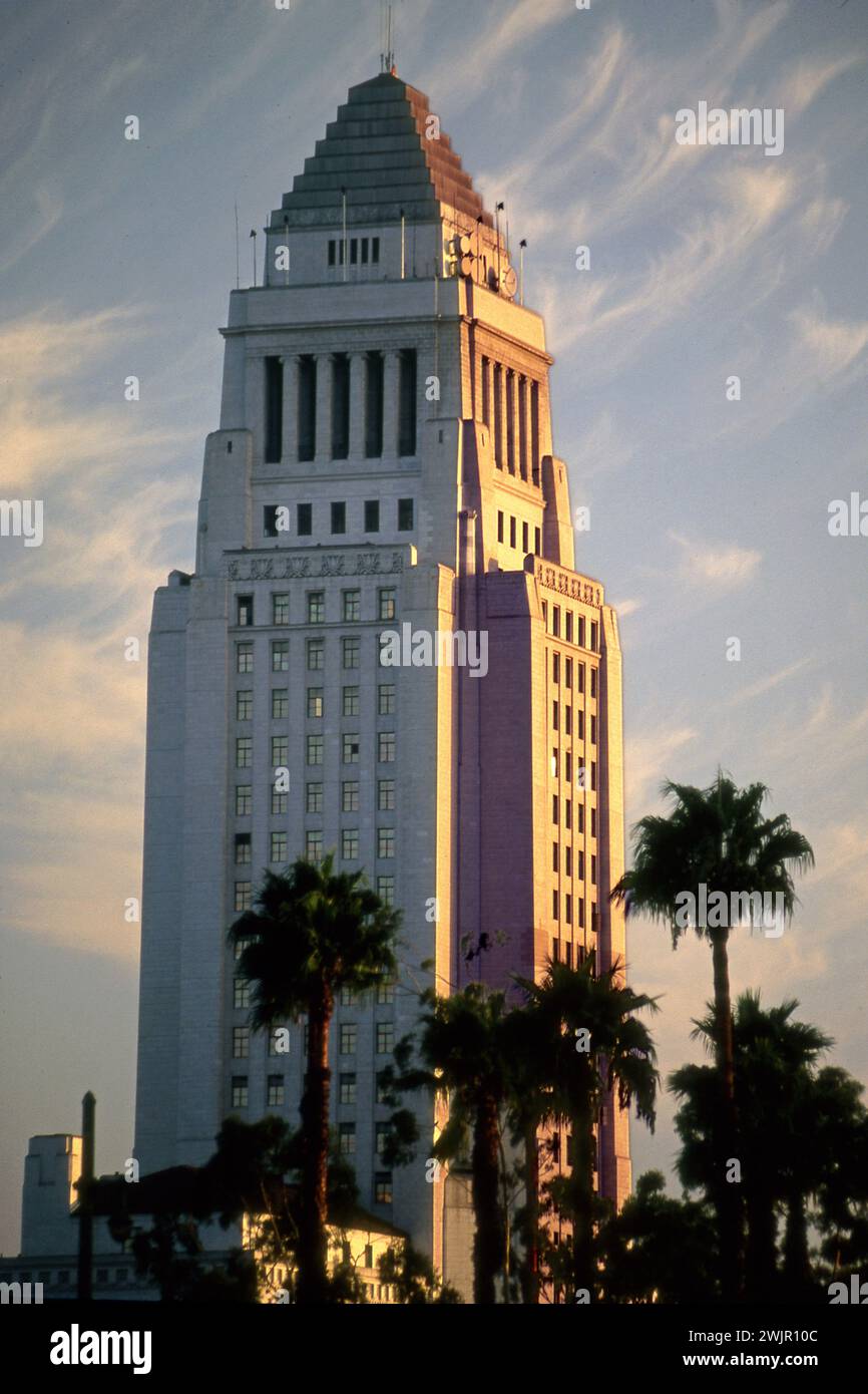 Tower los angeles city hall hi-res stock photography and images - Alamy