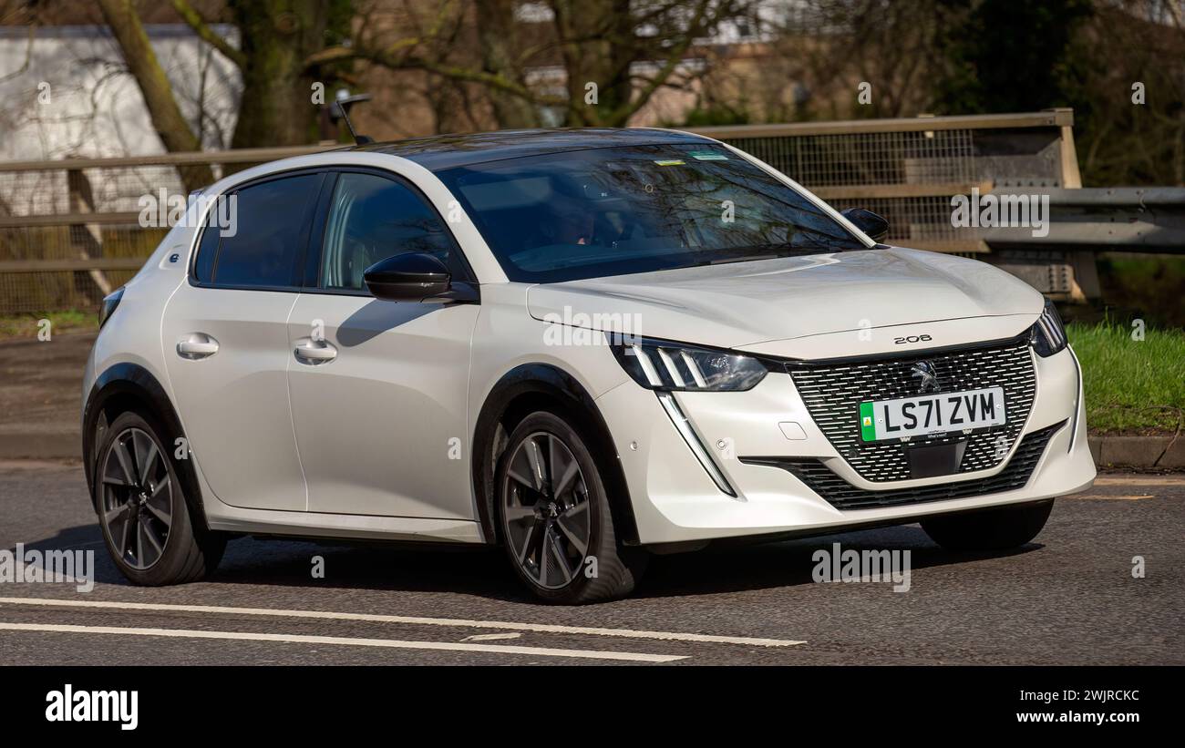 Milton Keynes,UK-Feb 16th 2024: 2021 white Peugeot 208 gt electric car ...