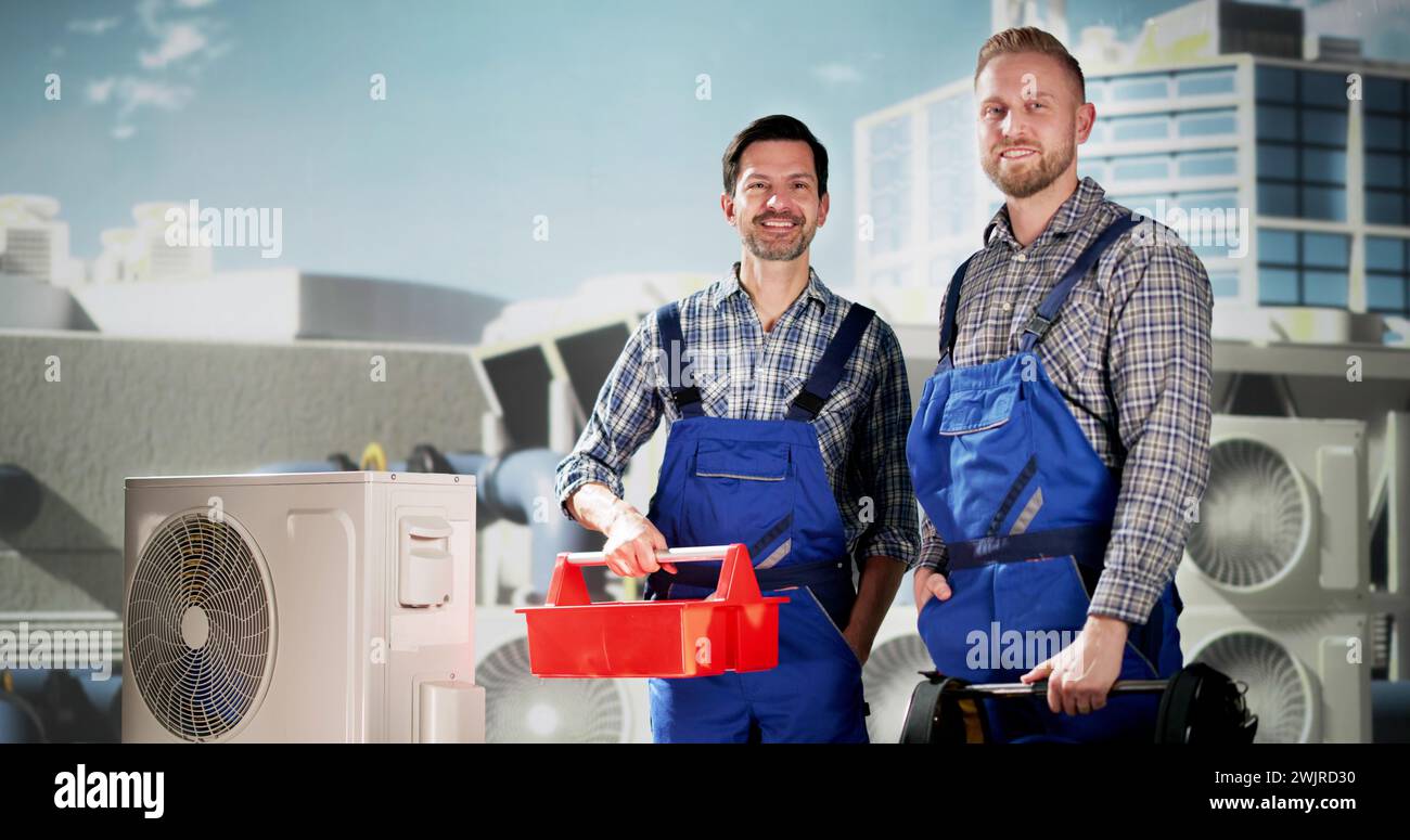 Hvac technicians hi-res stock photography and images - Alamy
