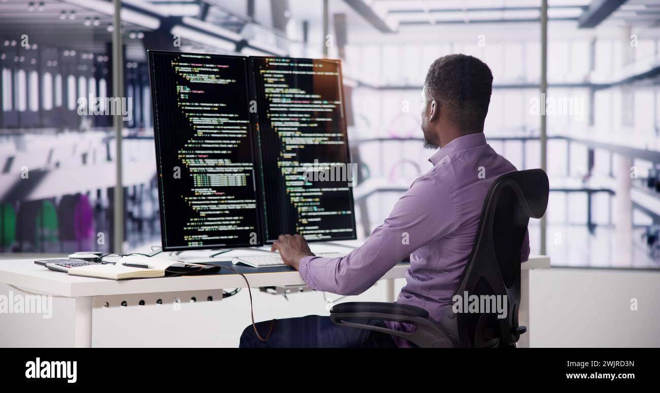 Compute programmer hi-res stock photography and images - Alamy