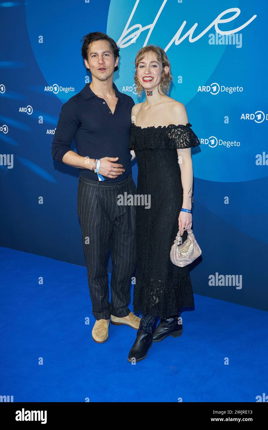 Tim Oliver Schultz und Lia von Blarer - ARD Blue Hour Party im Rahmen ...