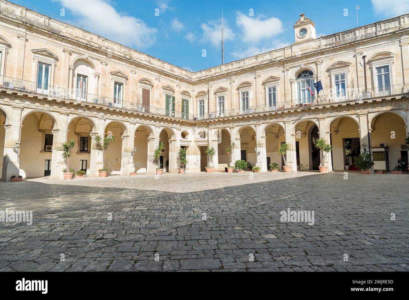 Attractions building structure historic historical hi-res stock ...