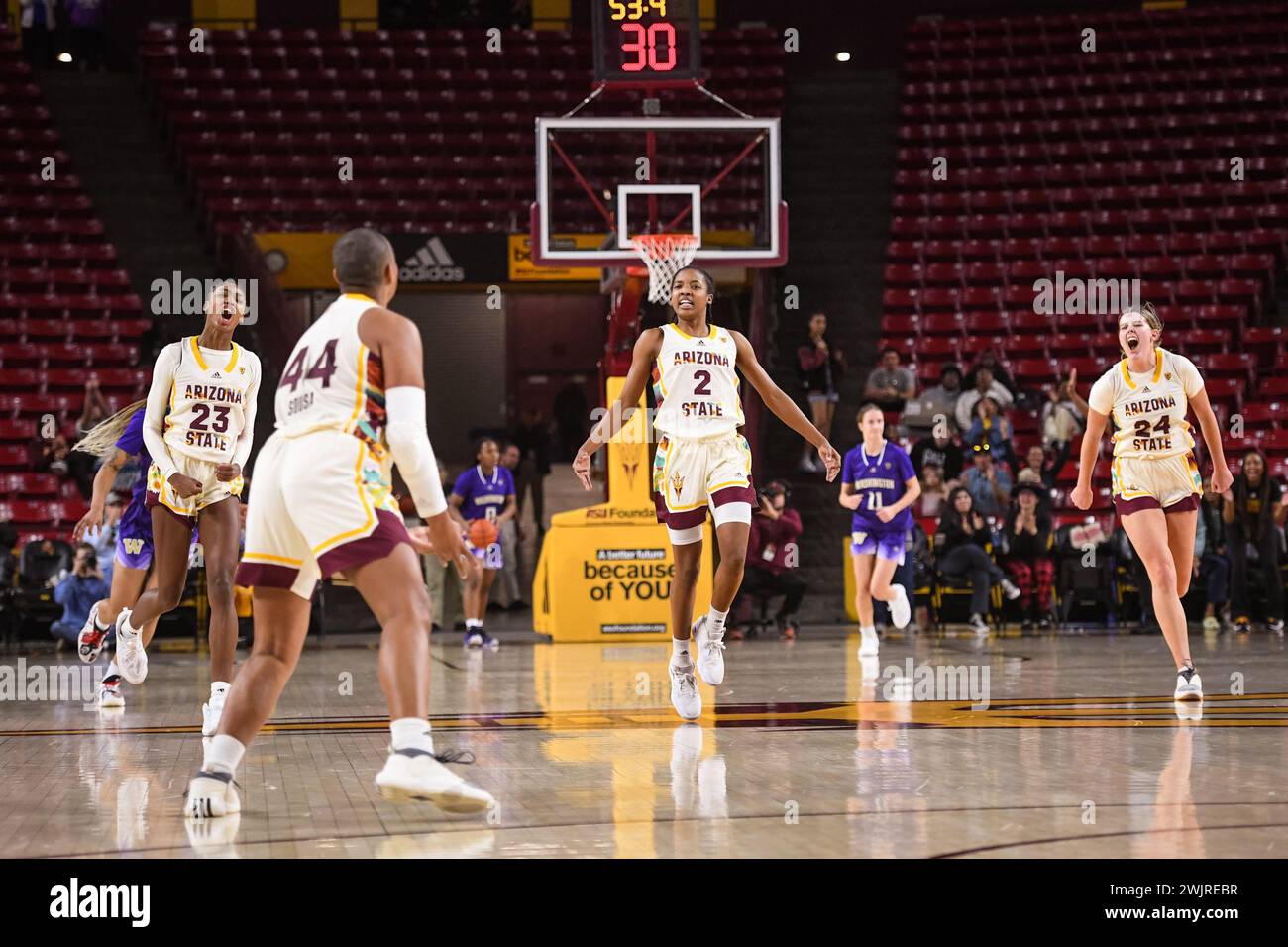 Isadora hi-res stock photography and images - Alamy