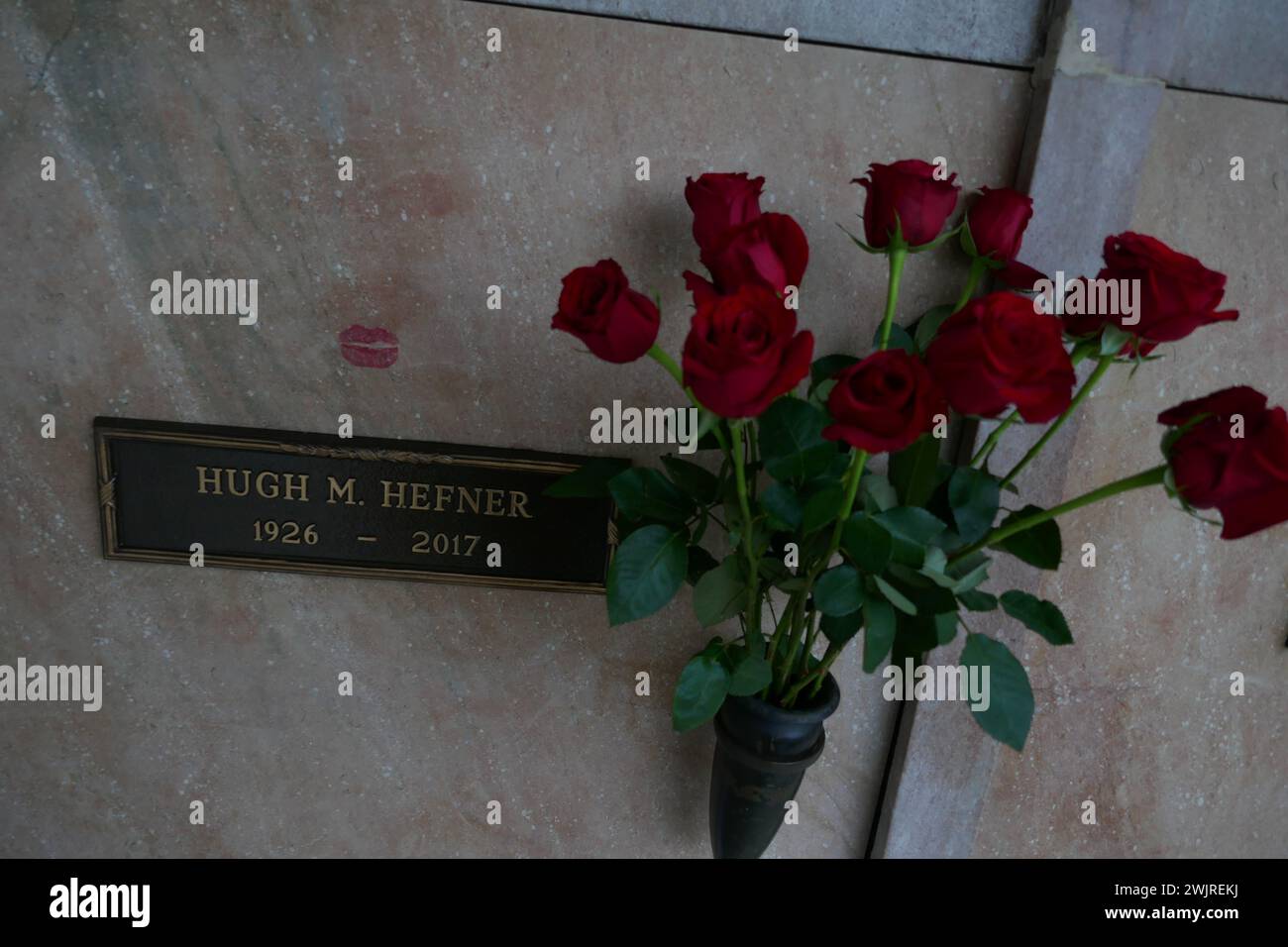 Los Angeles, California, USA 6th February 2024 Hugh Hefner Grave with ...