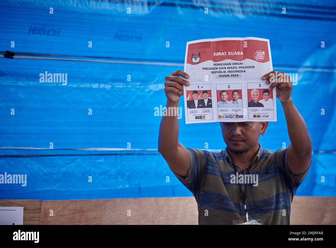 2024 indonesian presidential election hi-res stock photography and ...
