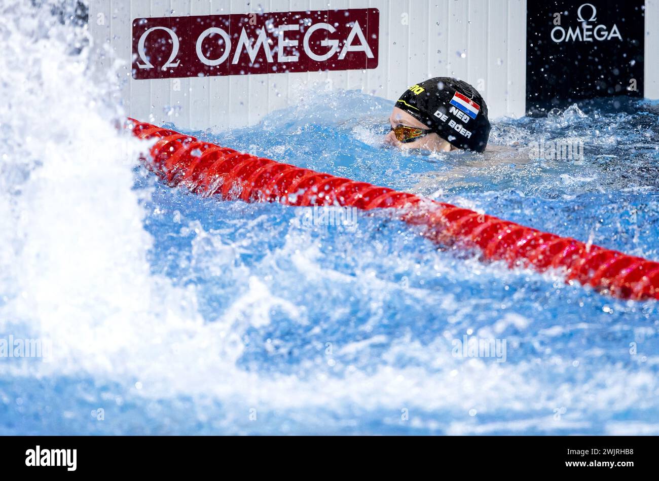 DOHA - Thom de Boer in action in the 4 x 100 free mixed during the ...