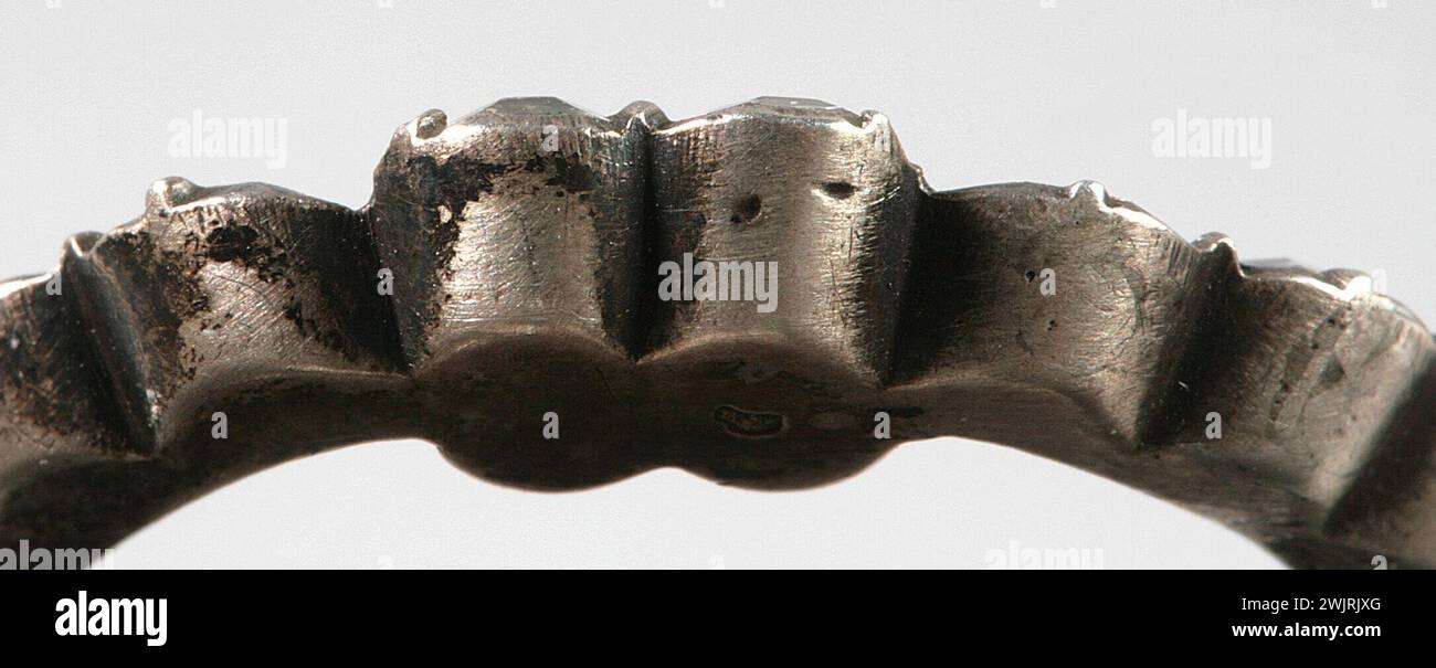 Poincon hi-res stock photography and images - Alamy