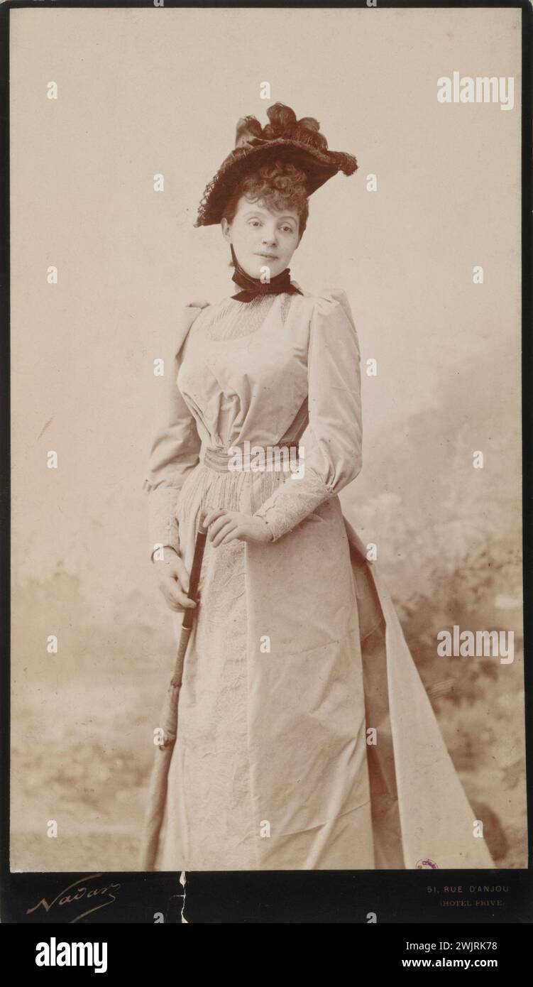 Réjane ", French actress. Photography of Nadar (1820-1910). Paris ...