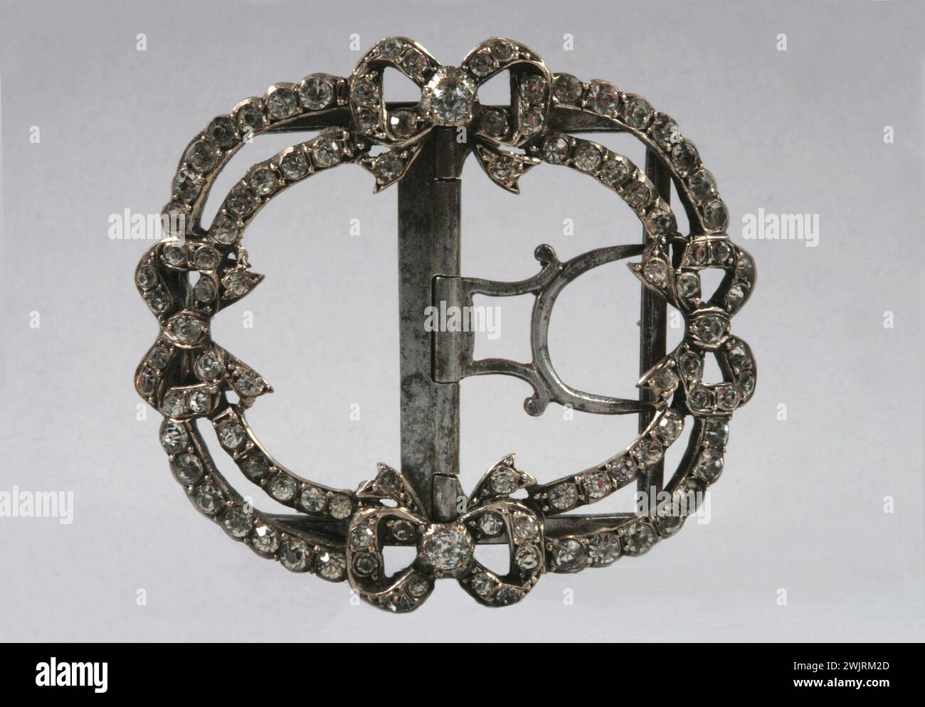 Poincon hi-res stock photography and images - Alamy