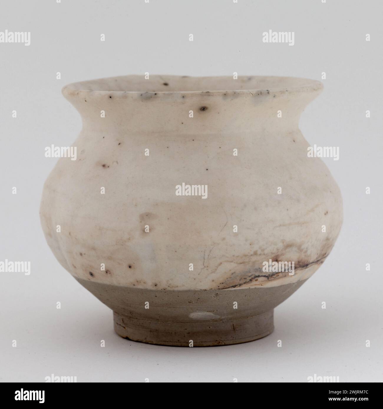 Jar ". Sandstone, white slip under transparent cover. China, Song ...