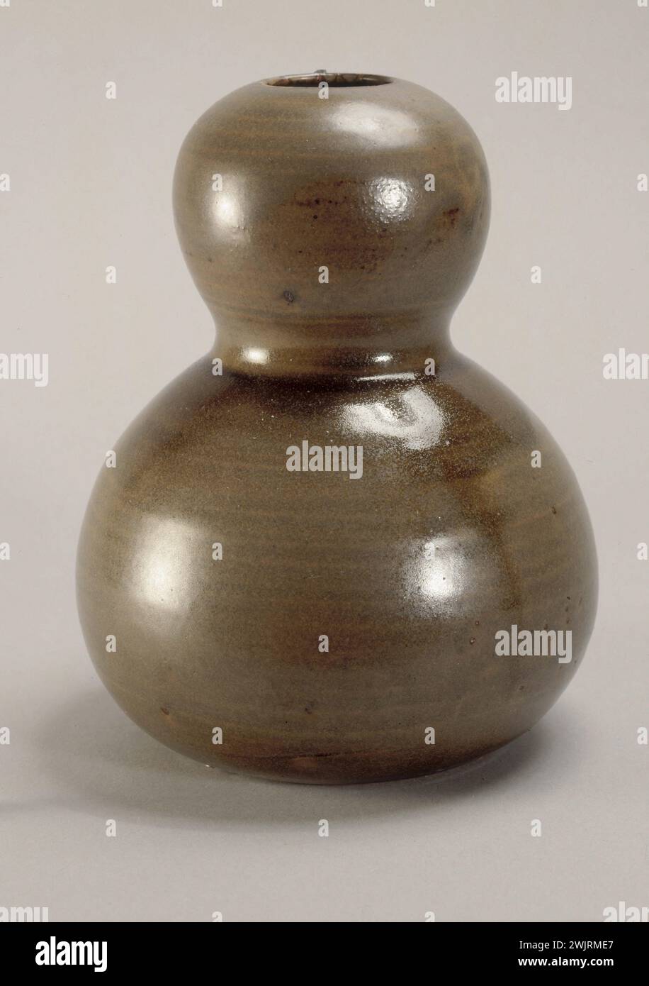 Bilobe hi-res stock photography and images - Alamy