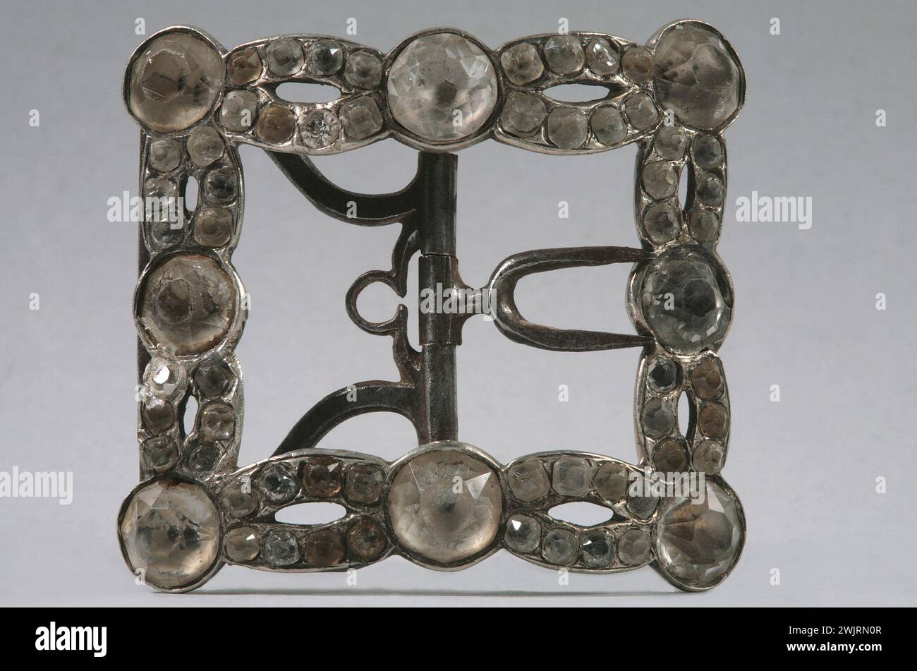 Loop movement hi-res stock photography and images - Alamy