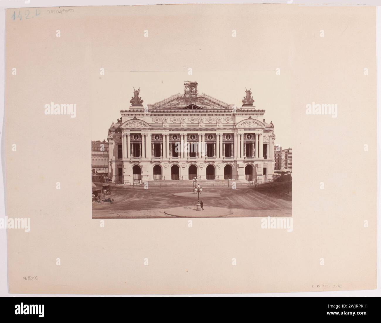Anonymous, facade of the Garner Opera under construction, 9th ...