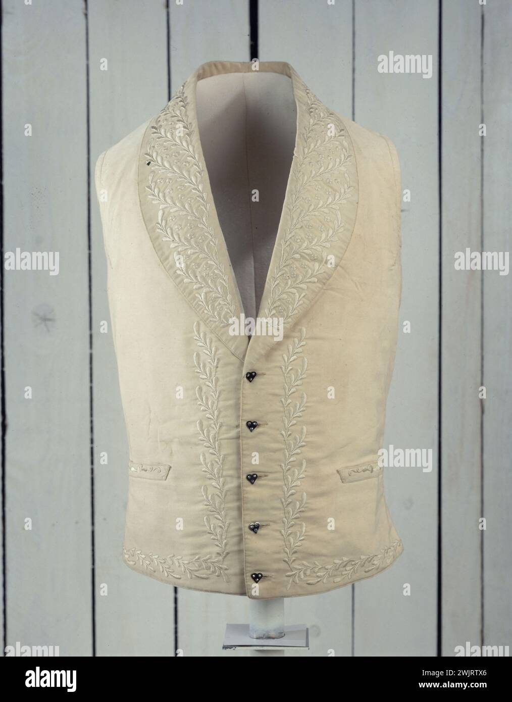 Married vest, around 1850 - 1870: Ivory cashmere, cream of silk cream ...