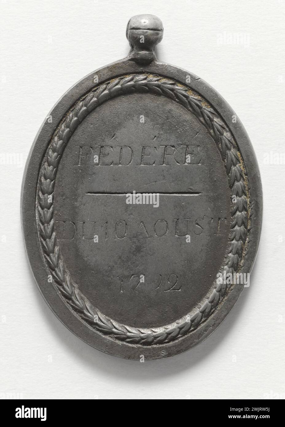 Anonymous. "Federated badge of August 10, 1792". Etain, 1793. Paris ...