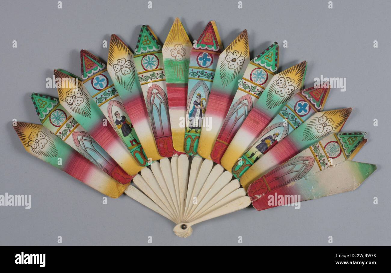 Yellow warhead hi-res stock photography and images - Alamy