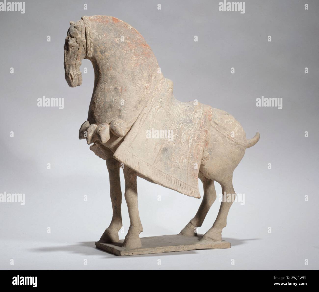 Figure horse terracotta museum hi-res stock photography and images - Alamy