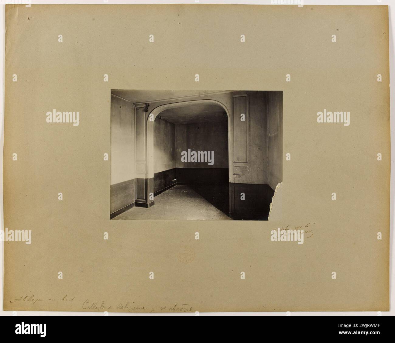 Religious cell and alcove of the Abbey-aux-Bois. Paris (7th arr ...
