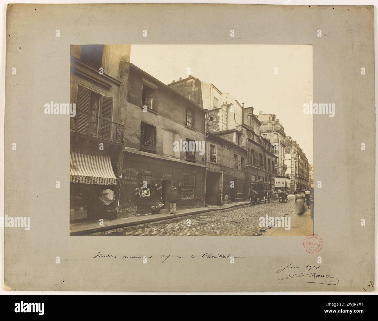 Facades de maisons hi-res stock photography and images - Alamy