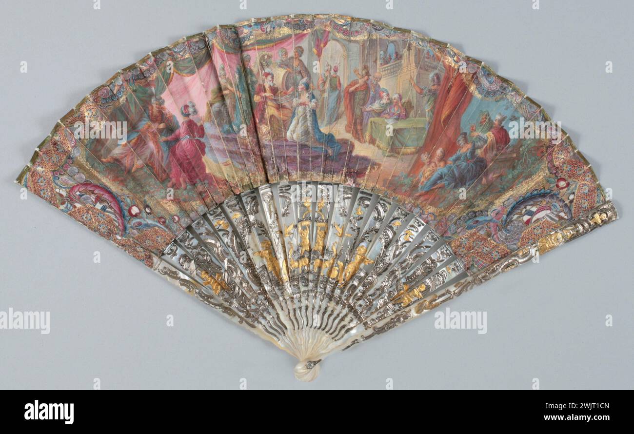 Feuille face en papier et gouache hi-res stock photography and images ...