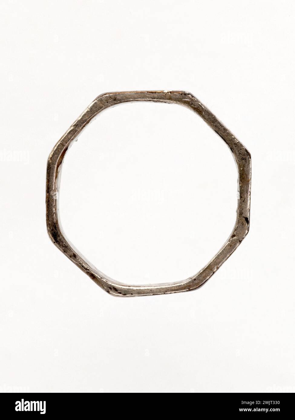 Silver octagonal ring. Silver molded. 6th century centuries. Paris ...