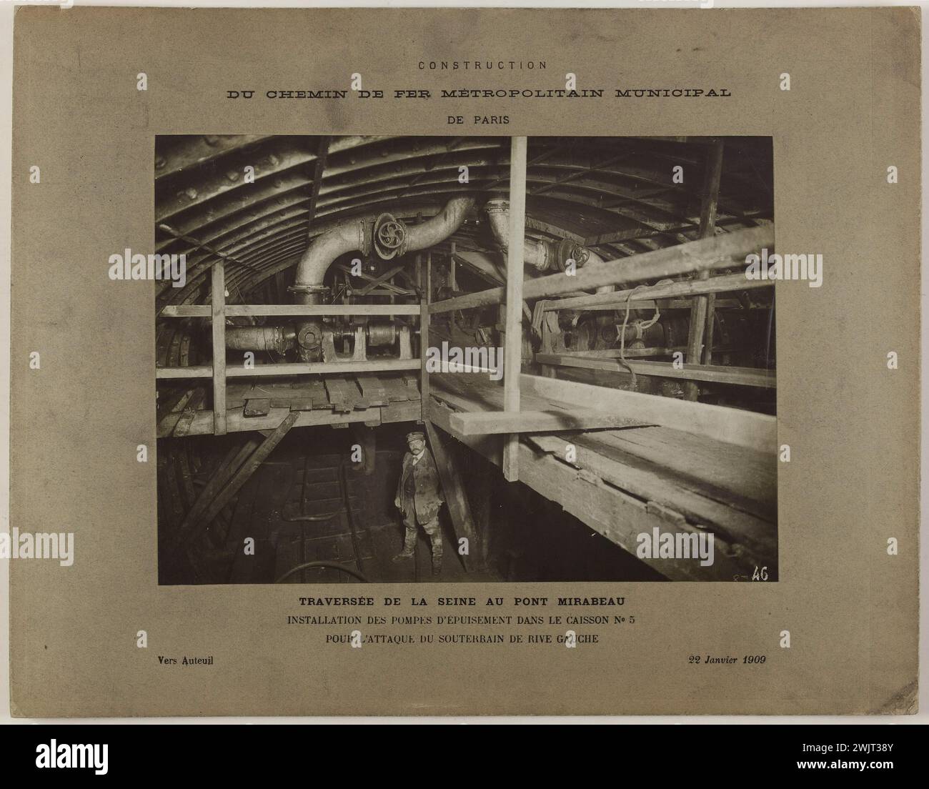 Inner view of the metro work, installation of exhaustion pumps ...