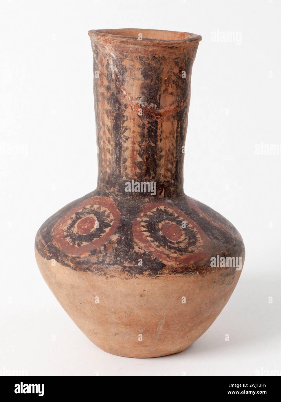 Jar ". Terracotta with polychrome paint. Neolithic period (around 8000 ...