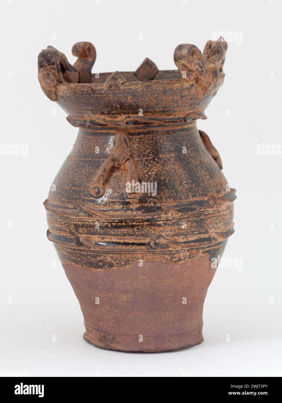 Funeral jar ". Red sandstone with brown covers. China, Tang Dynasty ...