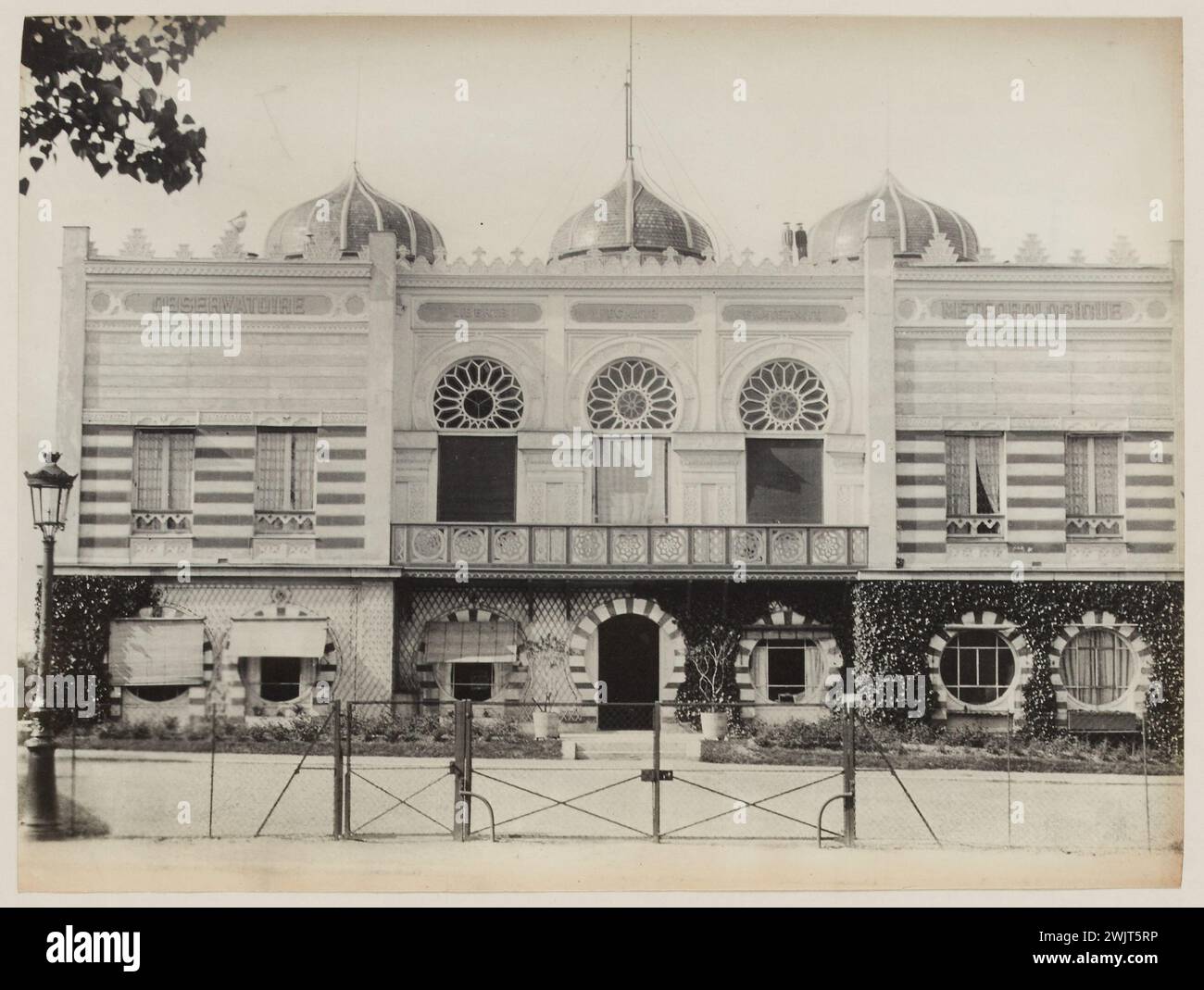 Facade du palais du bey hi-res stock photography and images - Alamy