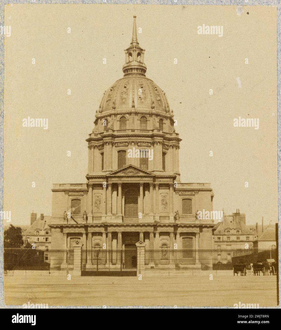Facade of the Saint-Louis-des-Invalides church. Paris (7th arr ...