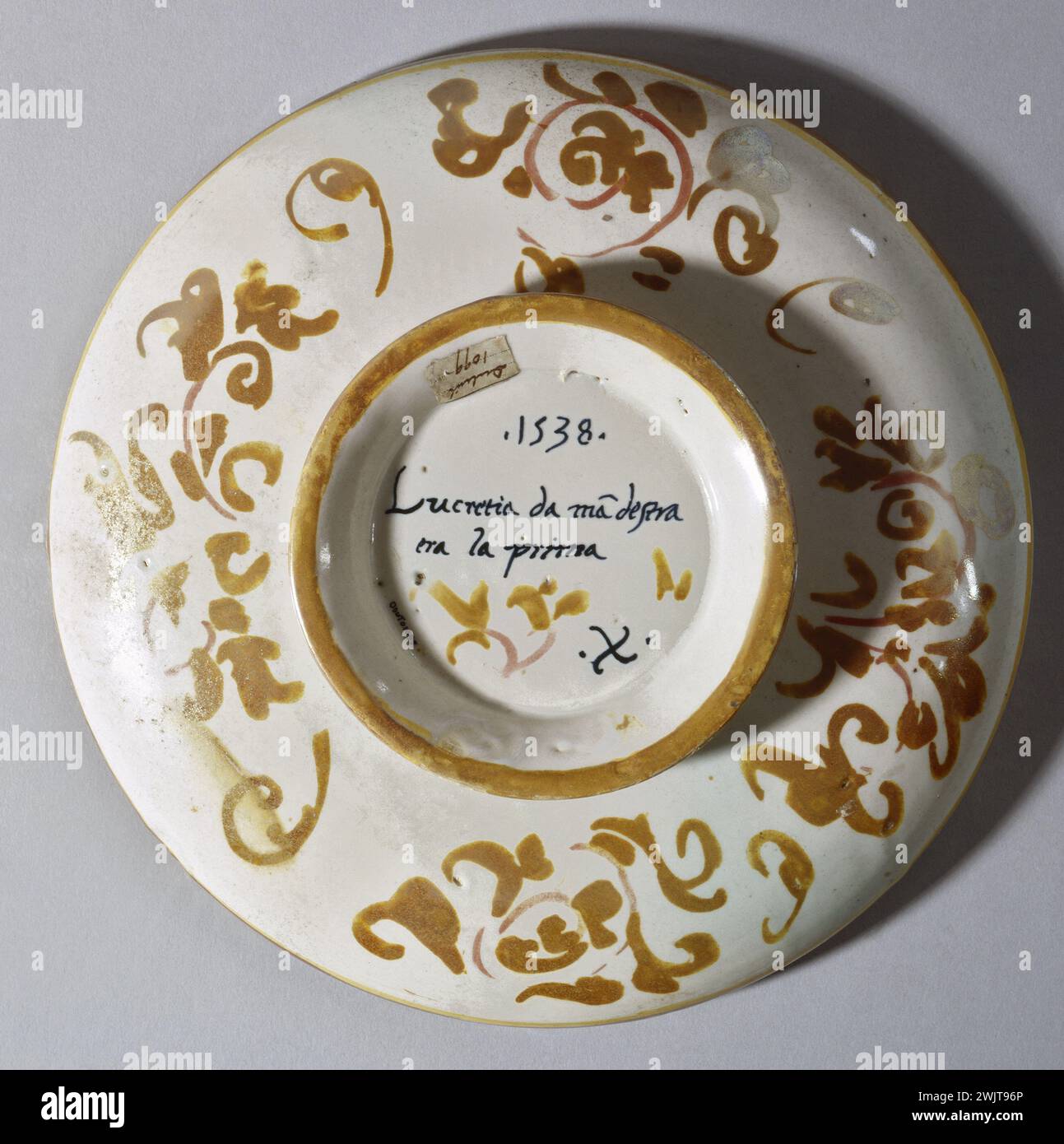 Francesco Xanto Avelli. Cup Tarquin and Lucrèce, Italian Majolic of ...