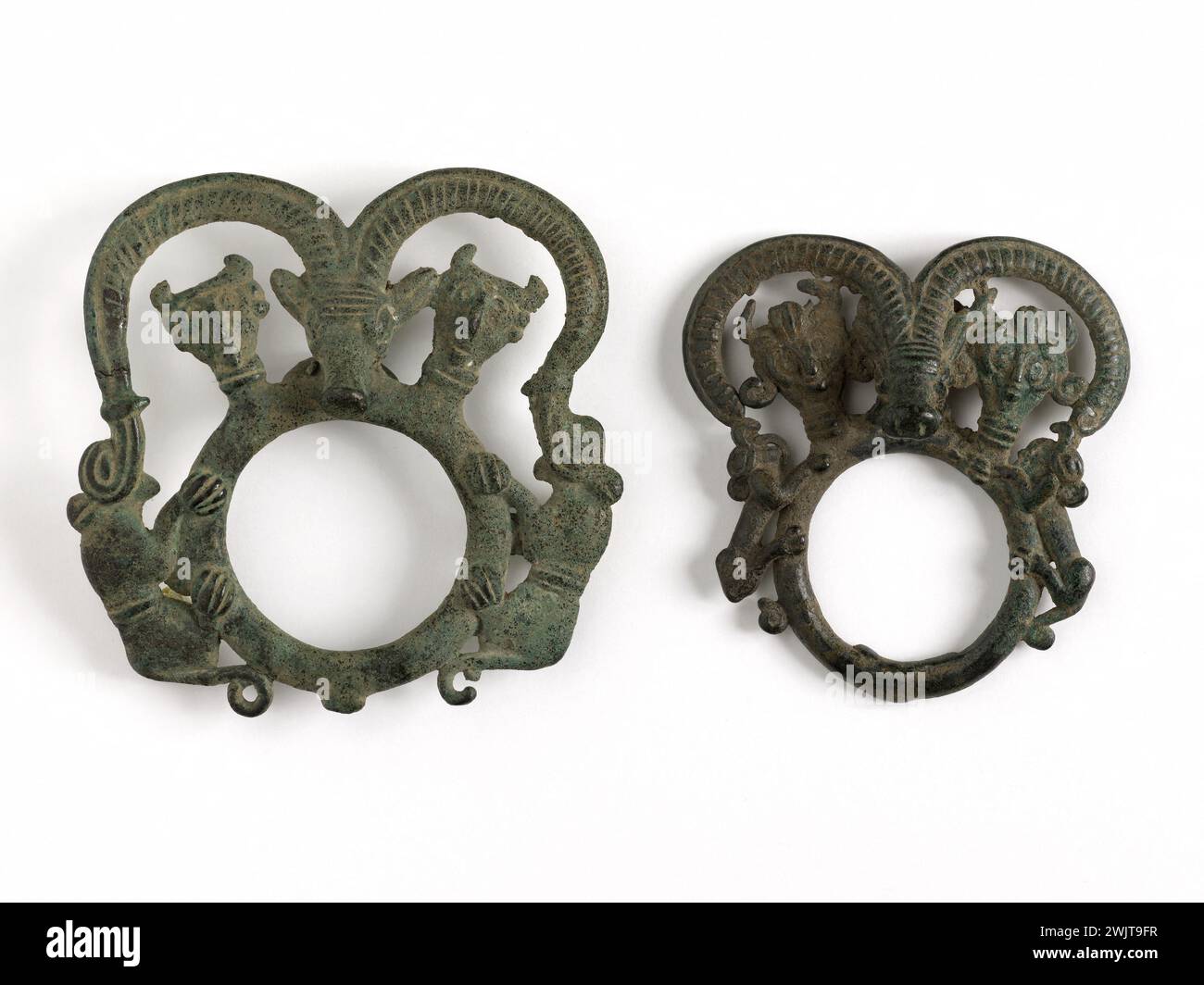 Têtes de bouquetins. Lurctan. 1000-750 av. J.-C. Par musée musée malée ...