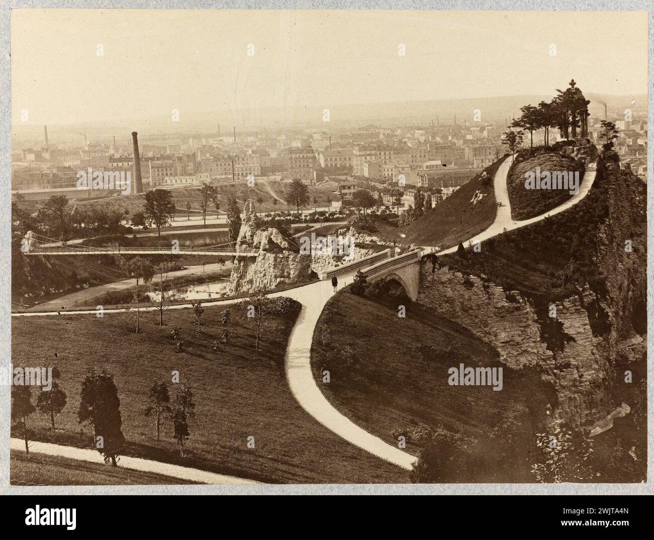 General view of the Buttes-Chaumont park. Paris (XIXth arr.). Anonymous ...