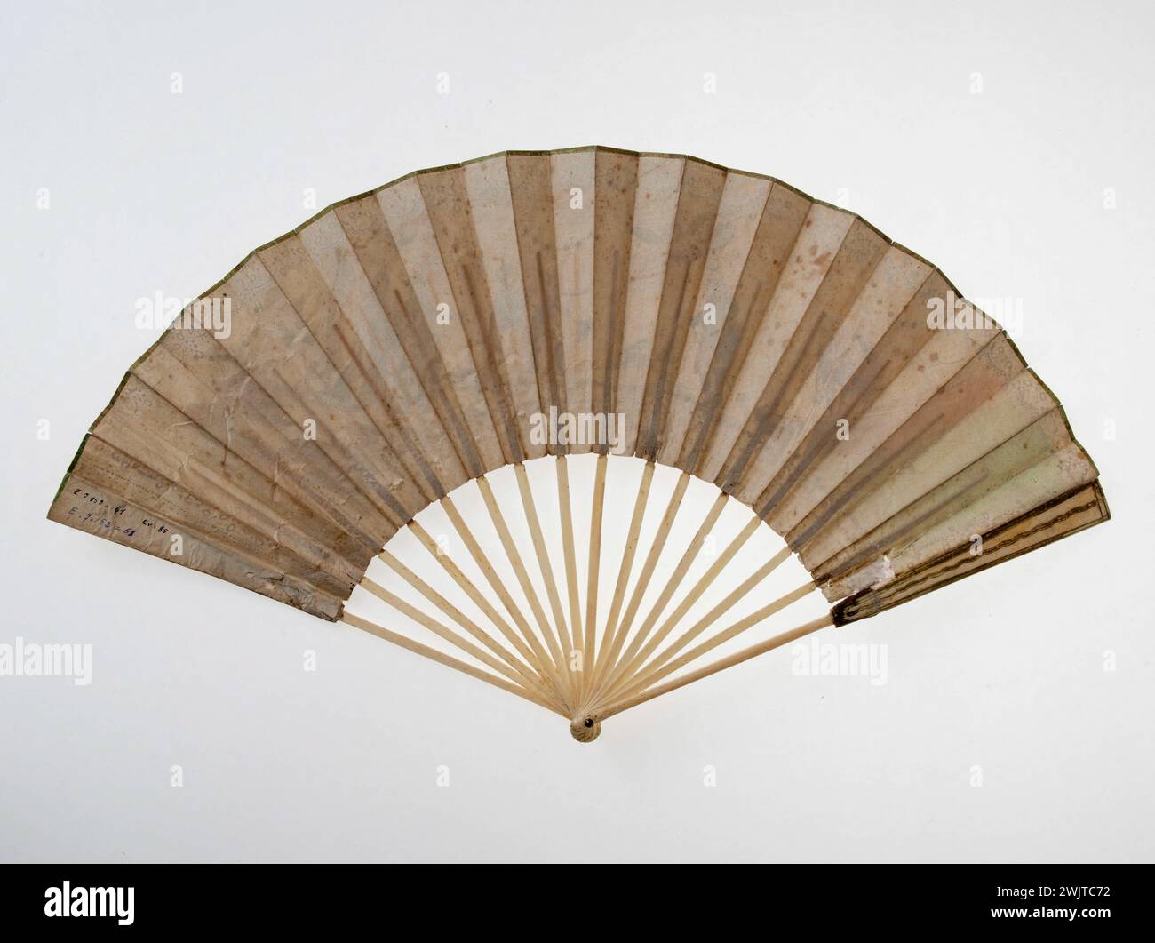 EVENTAIL. "Frédéric le Grand coming to pass the Styx in Caron's boat ...