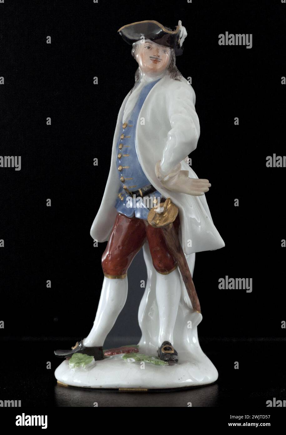 Peter Reinicke (1715-1768). Capitano. Porcelain, 1744. Paris, Cognacq ...