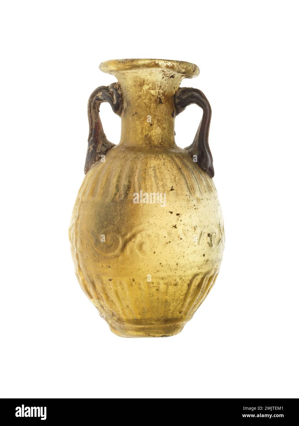 Ennion (workshop of), amphorisk with ovoid belly (main title). Yellow ...