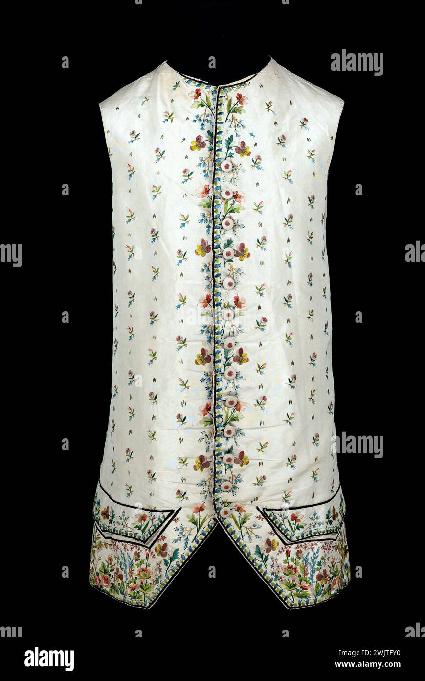 Vest. Cream silk taffeta, embroidery in the past, rod point, knot point ...
