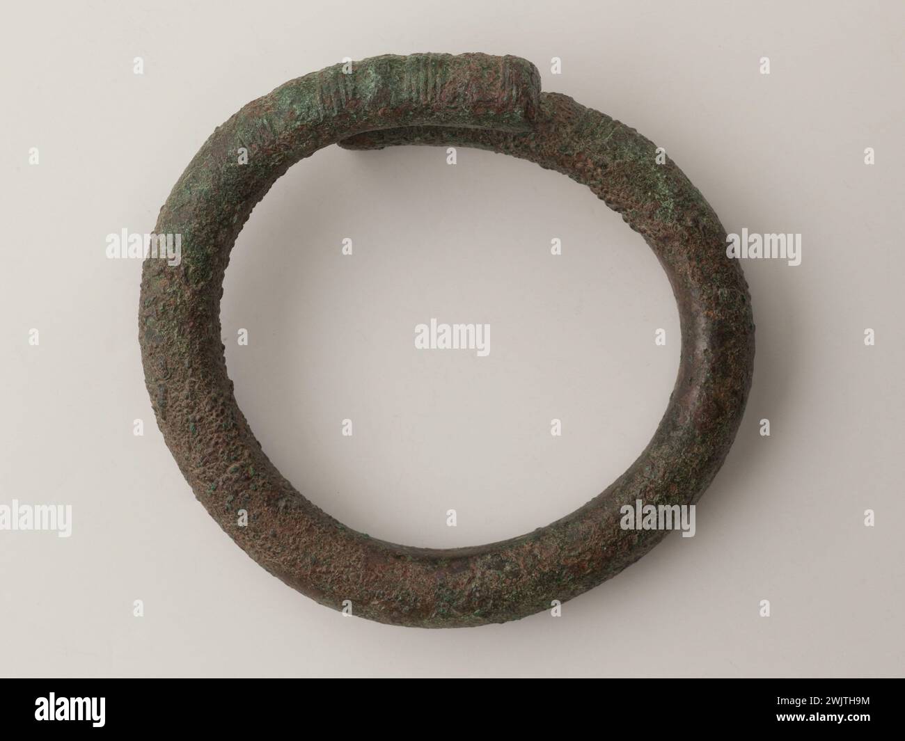 Large ring. Copper alloy. Gallo-Roman. Paris, Carnavalet museum. 51538 ...