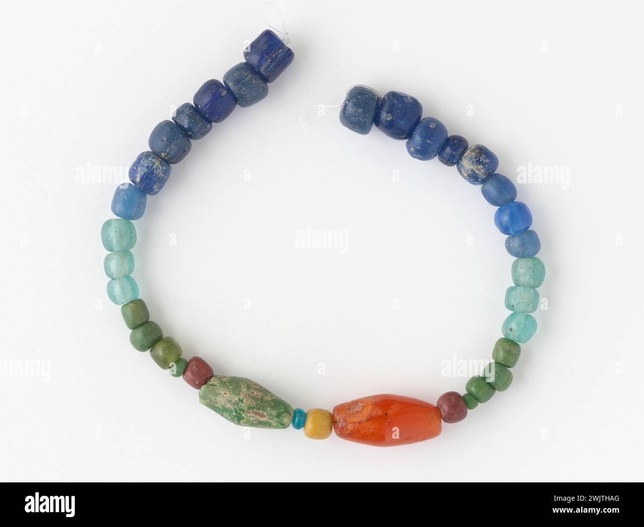 Necklace. Glass beads. Provenance: Vietnam. Paris, Cernuschi museum ...