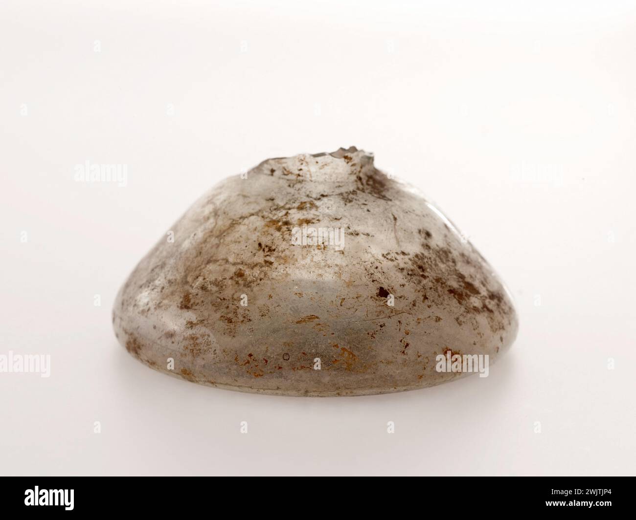 Bottle. Glass. II-III century. Paris, Carnavalet museum. 51537-18 Gallo ...