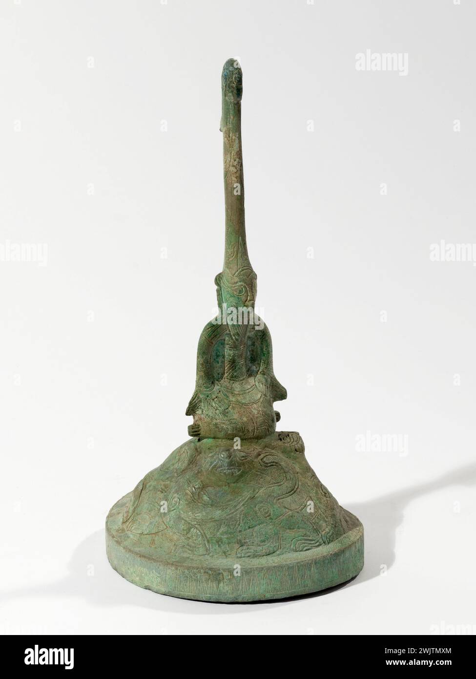 Taoist ". Bronze, green patina. China, Han de l'Est. Paris, Cernuschi ...